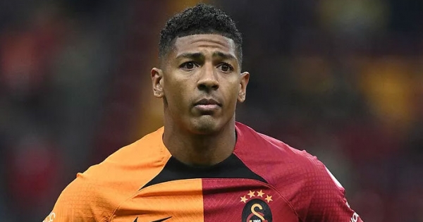 Patrick van Aanholt: "Sadece büyük bir hayranınım kardeşim, hepsi bu"
