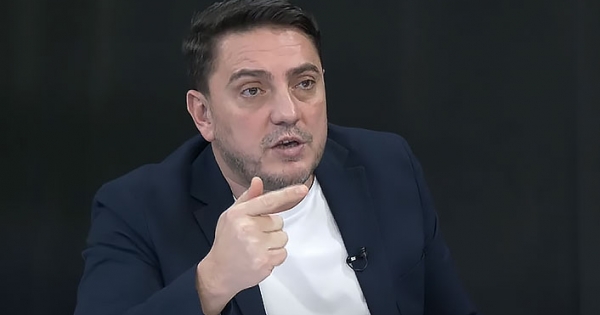 Okan Koç: "Bir Beşiktaşlı olarak itiraf ediyorum, Galatasaray'ın en iyi ...