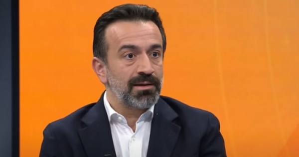 Murat Aşık: "2.5 milyon Euro istiyor, sadece Galatasaray veriyor"